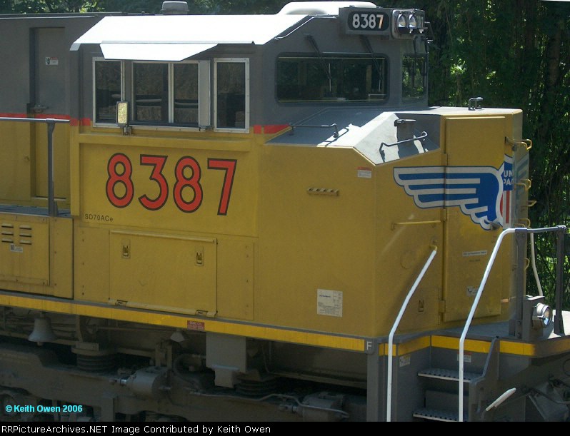 UP 8387 Engineer's Side Cab Detail